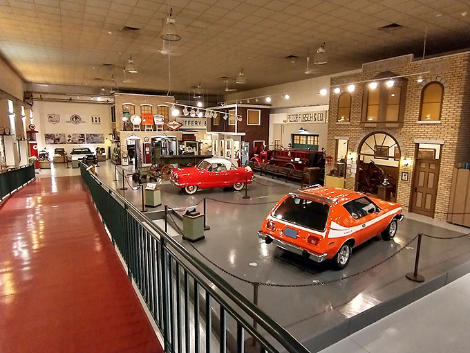 Ramble on down to Kenosha's tribute to Nash and AMC. It's like "Mad Men" meets "American Graffiti"!