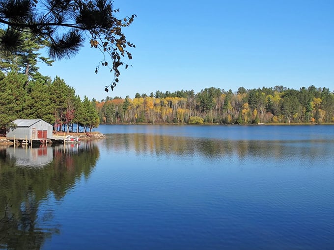 Soudan Mine: Where industrial history meets cutting-edge science. It's like "The Flintstones" crossed paths with "The Big Bang Theory."
