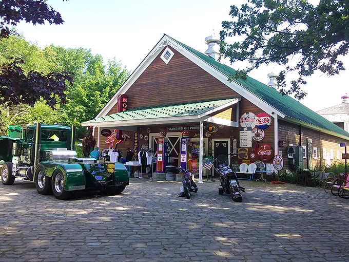 Roadside attraction alert! Veit's museum is the perfect place to stretch your legs and feast your eyes on chrome-plated nostalgia.