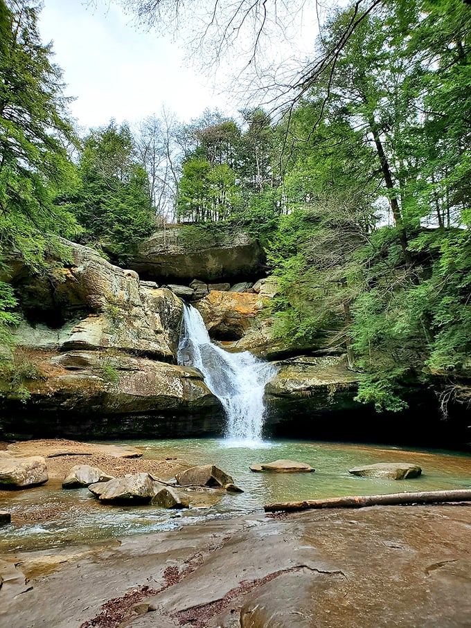 Who needs a white noise machine? Cedar Falls provides the ultimate sleep soundtrack, with complimentary mist facial.