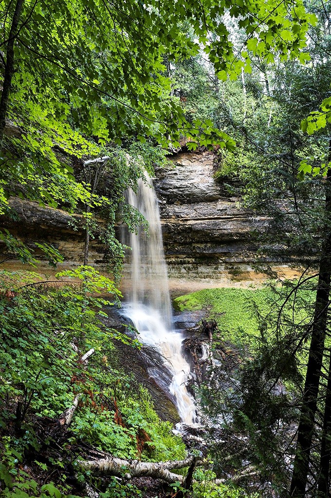 Road trip rule #1: Always stop for waterfalls. Especially when they're as picture-perfect as Munising Falls!