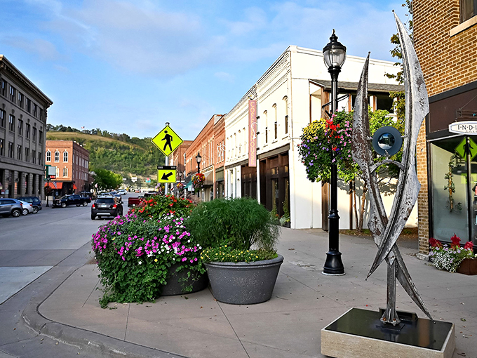 Red Wing's architecture is a feast for the eyes. These brick beauties have more character than a Dickens novel.