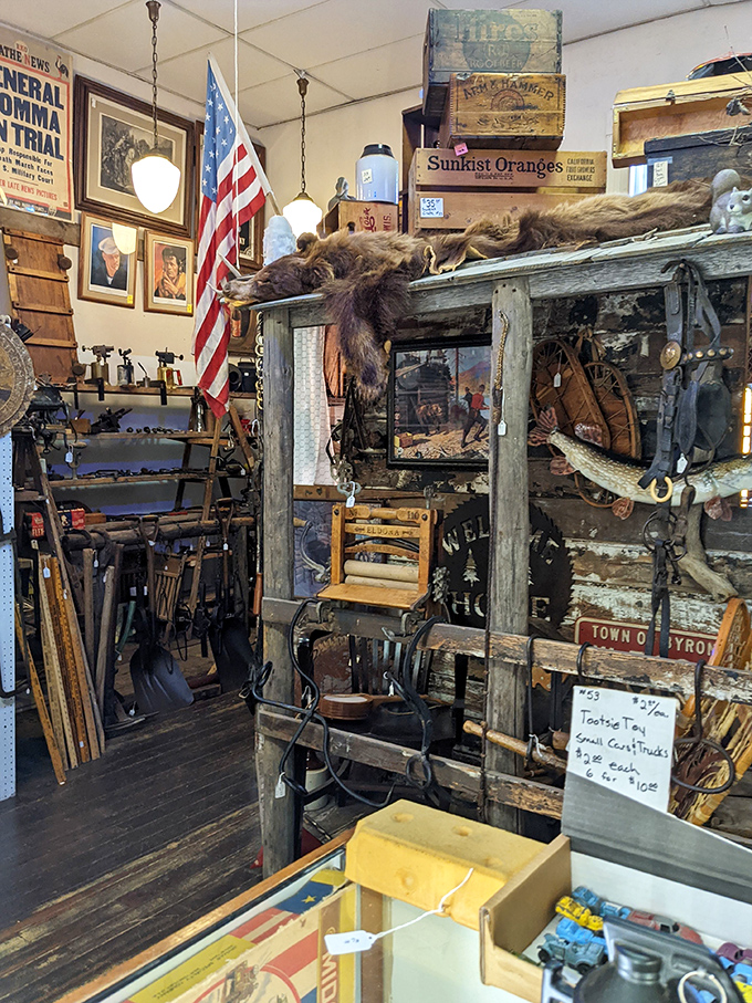 Rustic charm meets Stars and Stripes. This corner could be the set for a Norman Rockwell painting come to life.