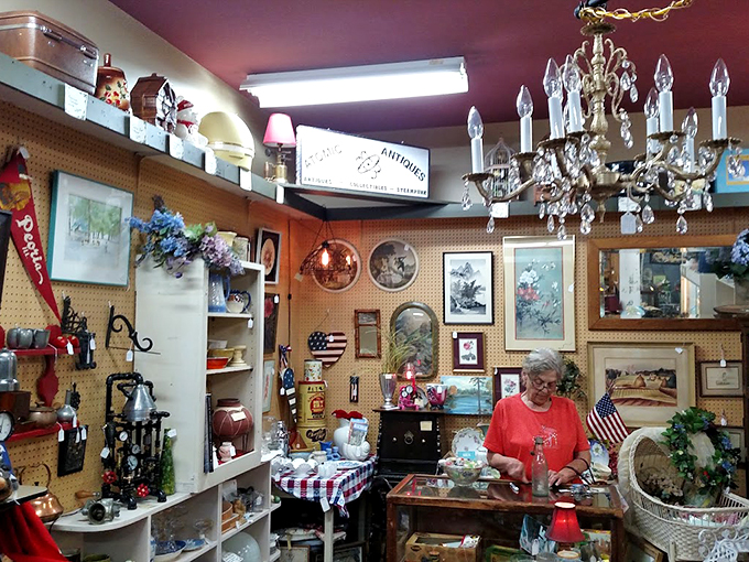 This corner is a treasure trove of Americana. It's like Norman Rockwell and your great-aunt Mildred collaborated on a design project.