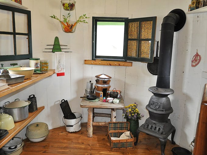 No dill-emma here - this kitchen is a slice of 1920s nostalgia, complete with a wood-burning stove that could warm any pickle-lover's heart.