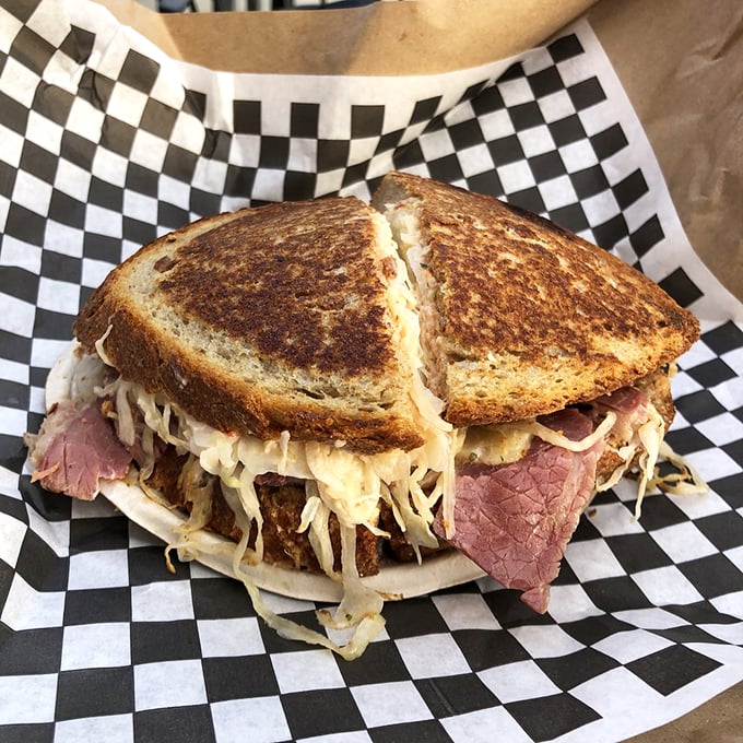 Sandwich perfection, captured in the wild! This grilled beauty could make even the Mona Lisa crack a smile.