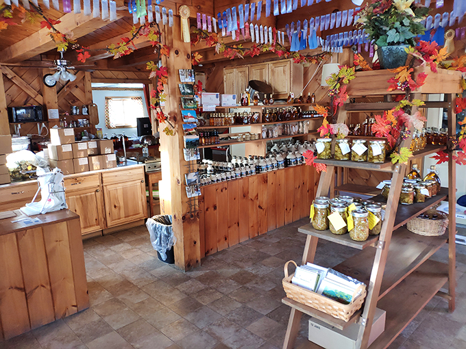 Autumn leaves and maple dreams: This cozy corner could make even a pancake jealous. It's a feast for the eyes and a temptation for the taste buds.