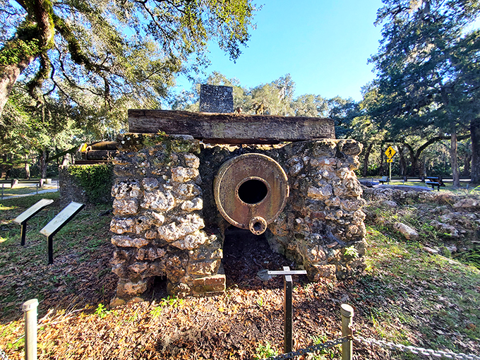 Behold the steampunk dreams of yesteryear! This iron beast once churned out sweetness faster than Willy Wonka on a sugar rush.