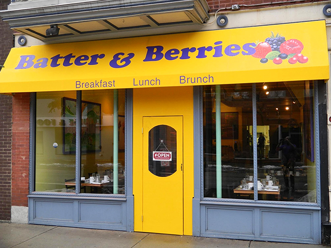Morning fuel-up or midday pitstop? Batter & Berries is the all-day breakfast oasis that'll keep your road trip rolling.