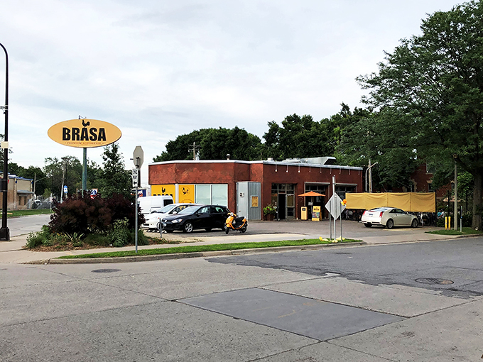A pitstop that'll make your taste buds do a happy dance! Brasa's pretzels are the road trip snack of your dreams.