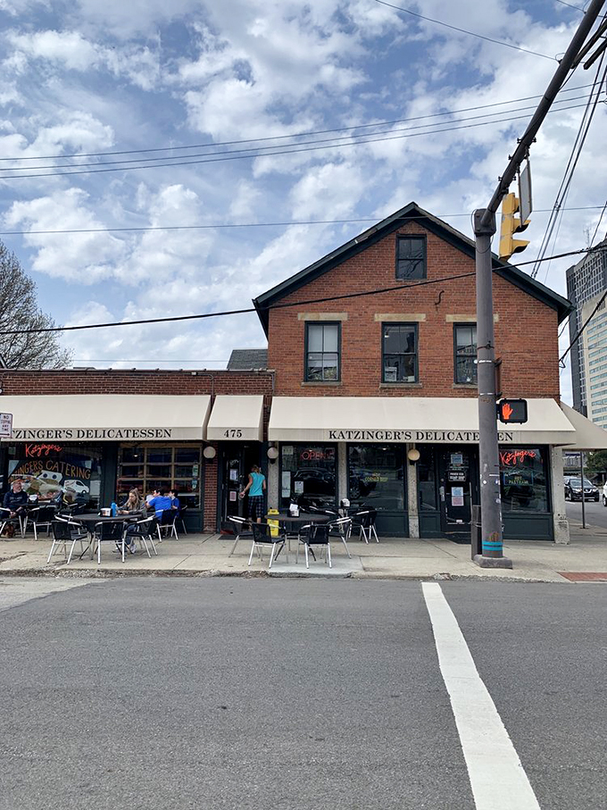 East Coast flavor meets Midwest charm! Make a pit stop at Katzinger's for a taste of deli heaven.