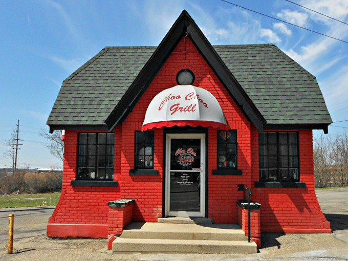 All aboard the flavor express! This little red caboose is your ticket to Shakeville.