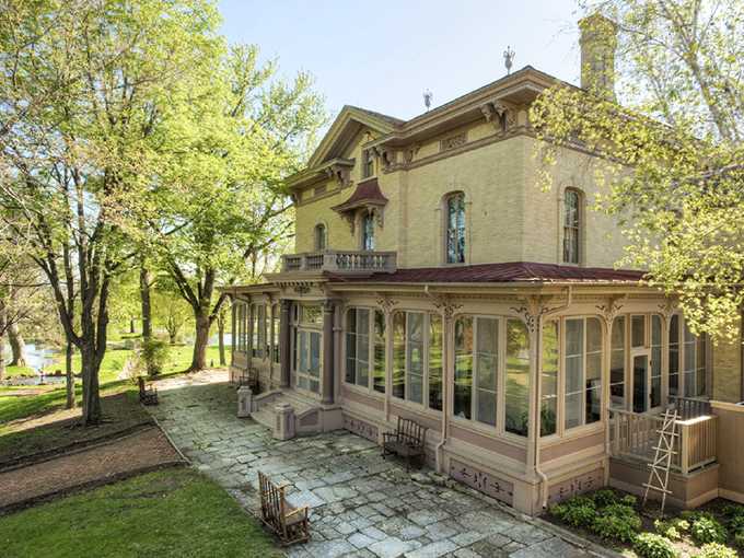 River road royalty: This mansion is the crown jewel of Prairie du Chien's historical treasures.