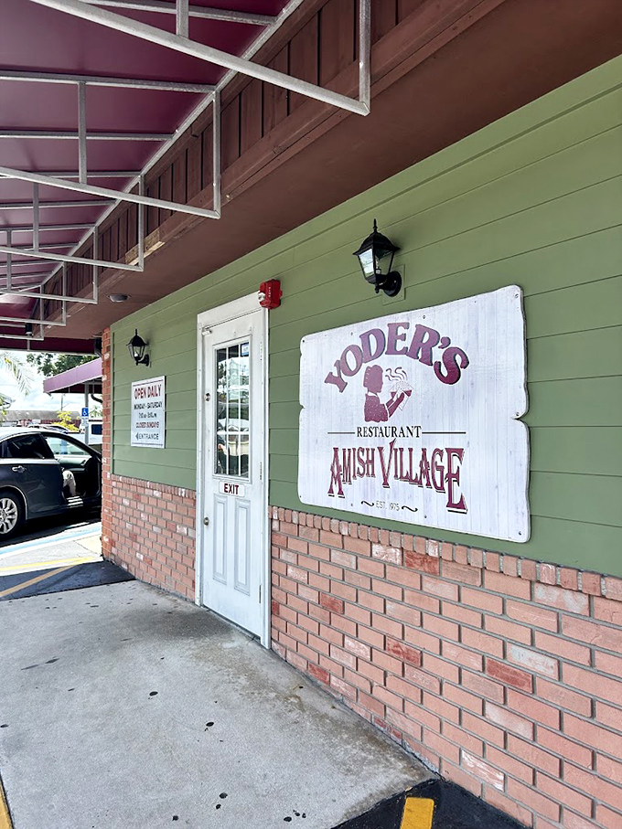 Yoder's: Where Amish tradition meets Florida sunshine. Prepare for pie that'll make you speak in tongues &ndash; of pure joy!