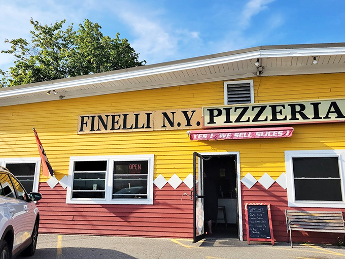New York attitude meets Maine charm at Finelli's. Their slices are so good, you'll forget you're not in the Big Apple!