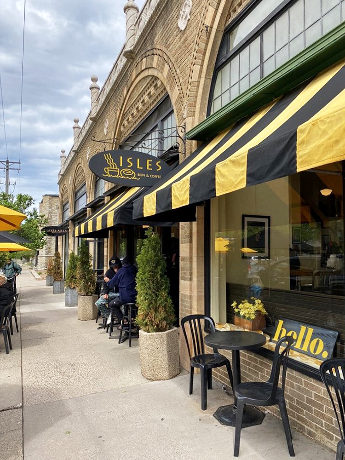 Arched windows, striped awnings, and the promise of buns. Isles Bun & Coffee is like a Wes Anderson set come to life.