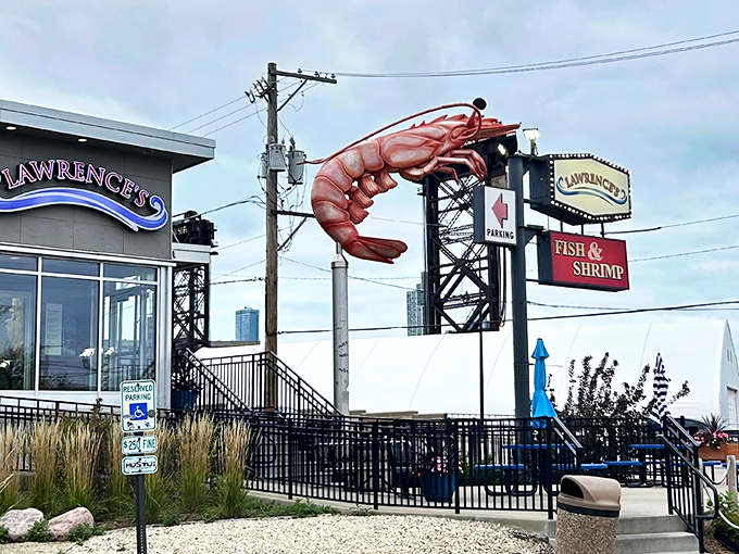 Part seafood joint, part urban landmark. Lawrence's neon shrimp sign is the bat-signal for seafood lovers citywide.