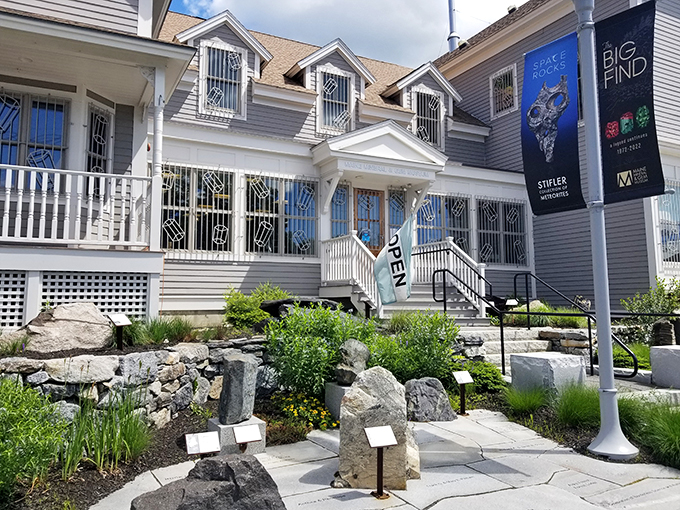 From moon rocks to Maine's minerals, this place is a geological wonderland.