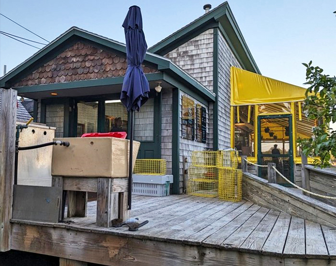Welcome to lobster's last stand! Thurston's screened-in sanctuary lets you dine with ocean breezes minus the seagull shenanigans.