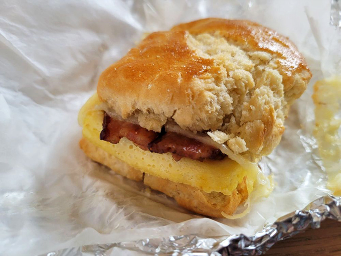 Ladies and gentlemen, we have a winner! This sandwich isn't just breaking fast, it's breaking records for tastiness.