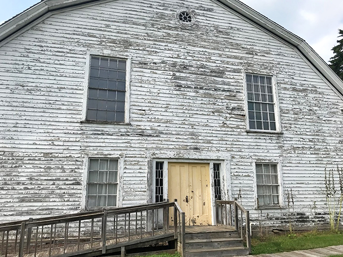 Cruise control to the 1800s: Bishop Hill offers a scenic detour into Swedish-American history, meatballs not included.