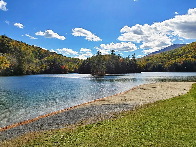 Emerald Lake lives up to its name: A jewel-toned oasis that puts the 'awe' in awesome.
