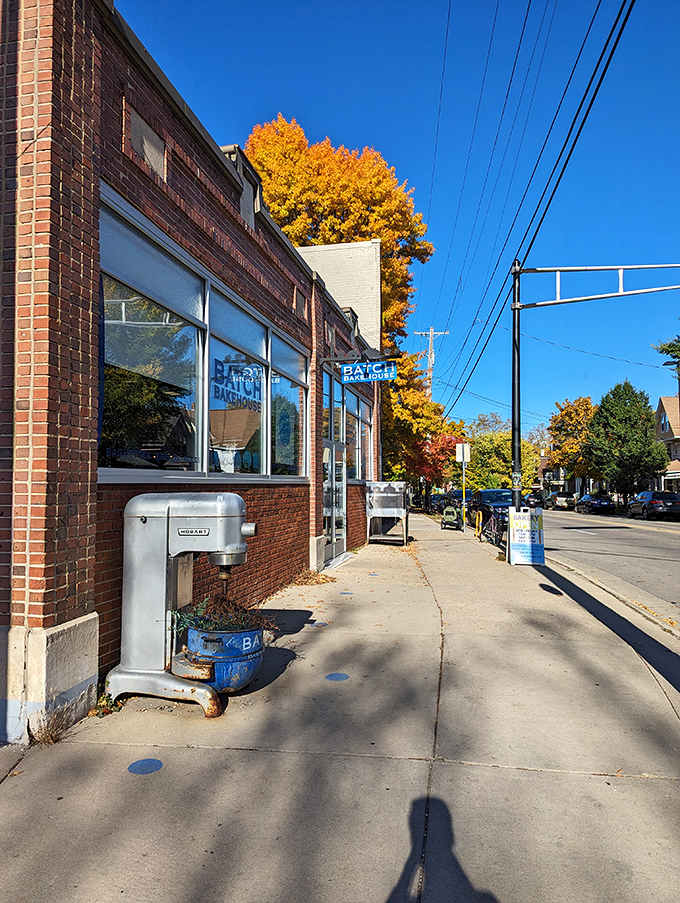 That vintage mixer out front? It's not just decor&mdash;it's a time machine to when calories didn't count.