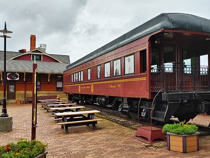 Choo-choose this destination for a heartwarming slice of wartime Americana &ndash; and maybe a sandwich, for old times' sake.