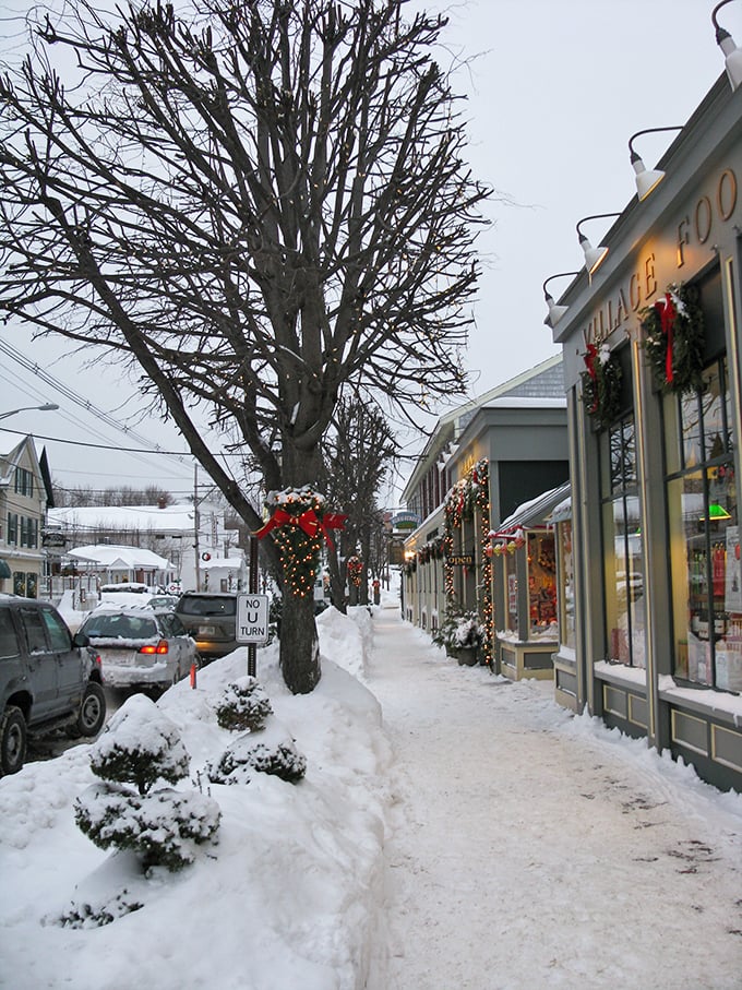 Coastal Christmas comes alive in Ogunquit, with enough twinkling lights to guide ships &ndash; or Santa's sleigh.