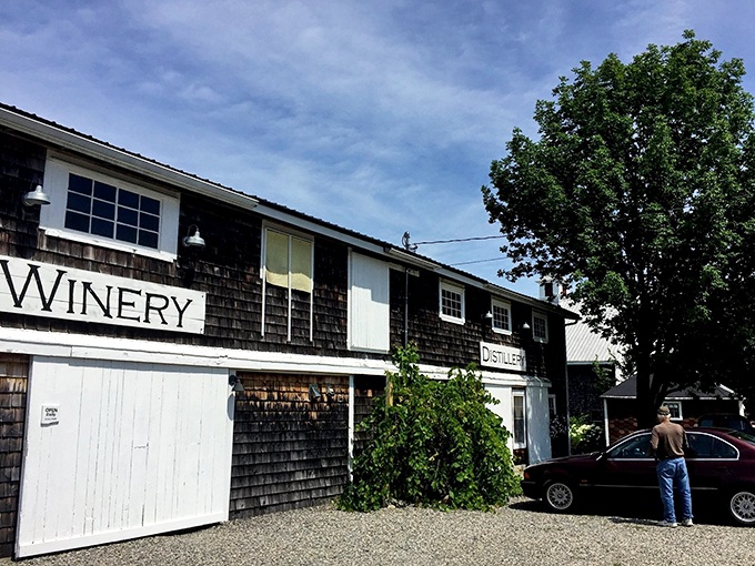 At Sweetgrass Farm, you can sample the flavors of Maine's liquid gold &ndash; just don't forget your designated driver!