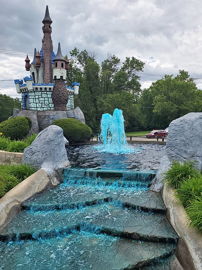 "Who says castles are just for fairy tales? This enchanted fountain is where Cinderella meets the Creature from the Black Lagoon for a refreshing dip."