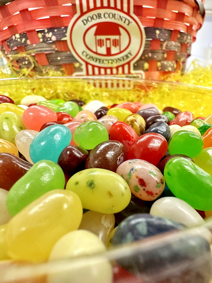 A rainbow you can eat! These jellybeans are like edible Pantone swatches, each one a tiny burst of flavor waiting to dance on your tongue.