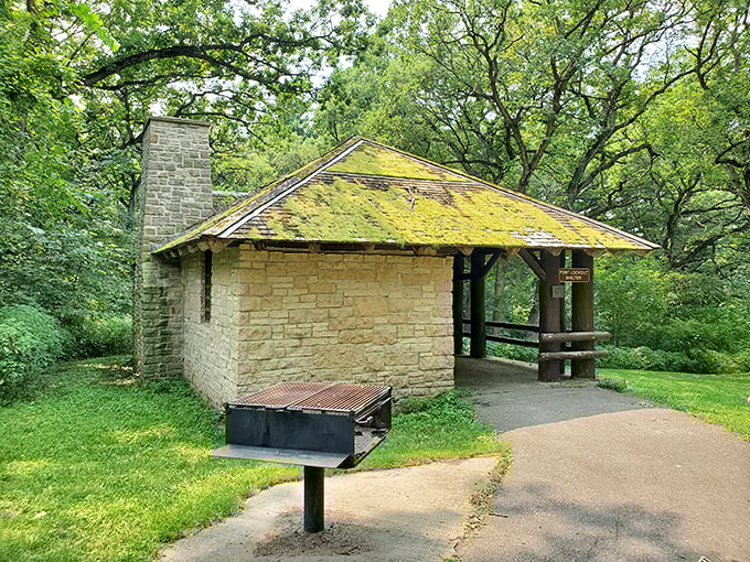 Picnic paradise or squirrel's all-you-can-eat buffet? This stone shelter's been hosting al fresco feasts since before Instagram.