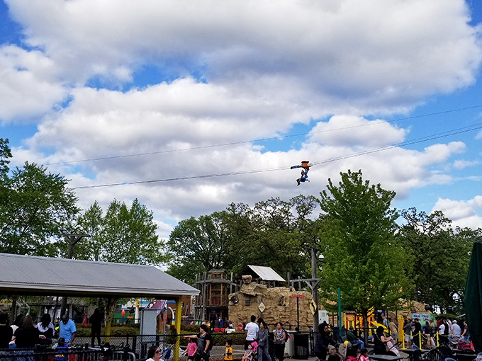 Como Town: Where families come to play and memories are made. It's like a Norman Rockwell painting come to life, with added cotton candy.