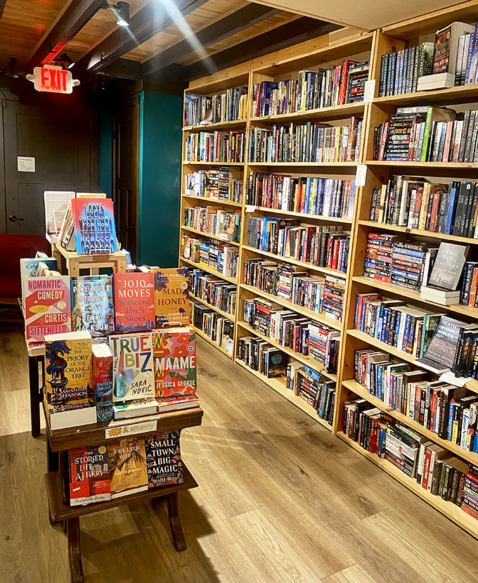 A feast for the eyes and the mind! These bookshelves are like a literary buffet, offering everything from bestsellers to hidden gems.