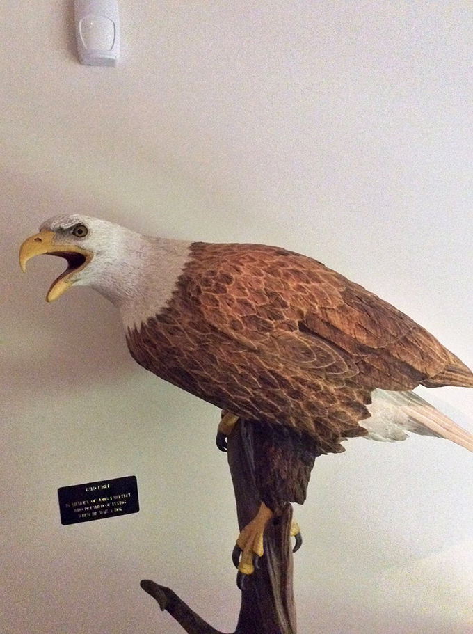 This wooden eagle's fierce expression is so realistic, you half expect it to let out a mighty screech.