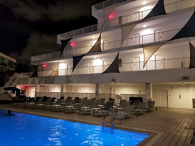 Finding Nemo meets Cocktail in this underwater oasis. Mermaid sightings guaranteed, no scuba gear needed!