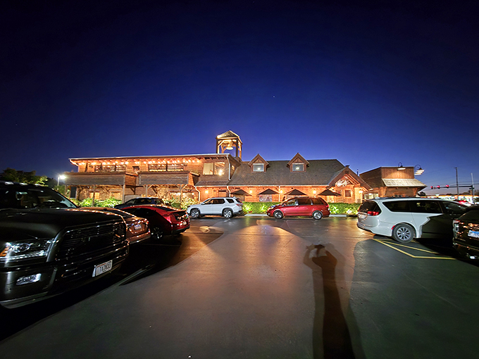 Log cabin meets lobster shack! The Shanty proves you can have your rustic charm and eat your seafood too.