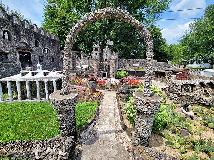 "Woven into the fabric of Ohio, this basket building is the thread that ties your road trip together."