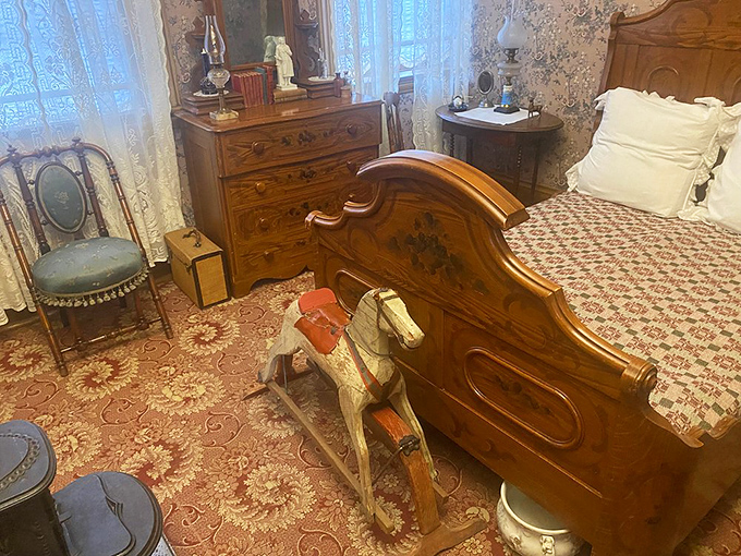 Sweet dreams are made of this: A bedroom that whispers tales of bygone eras and presidential snores.