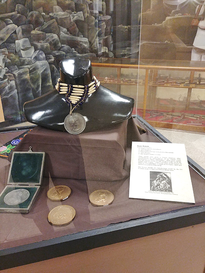 "Bling fit for a chief." This peace medal and necklace combo would make even Mr. T do a double-take.