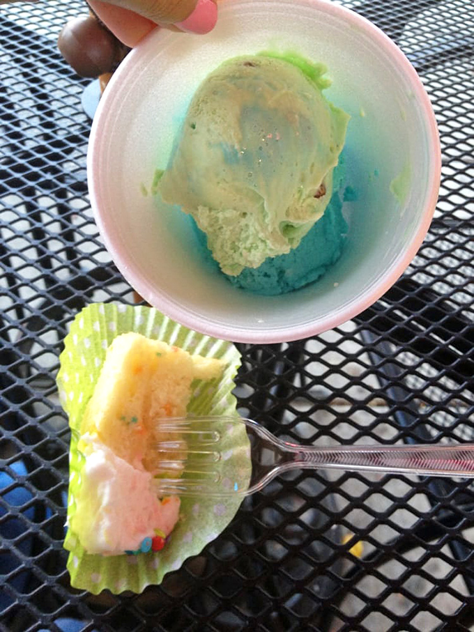 Pistachio and blue moon ice cream: a flavor combo that's out of this world. Houston, we have deliciousness!