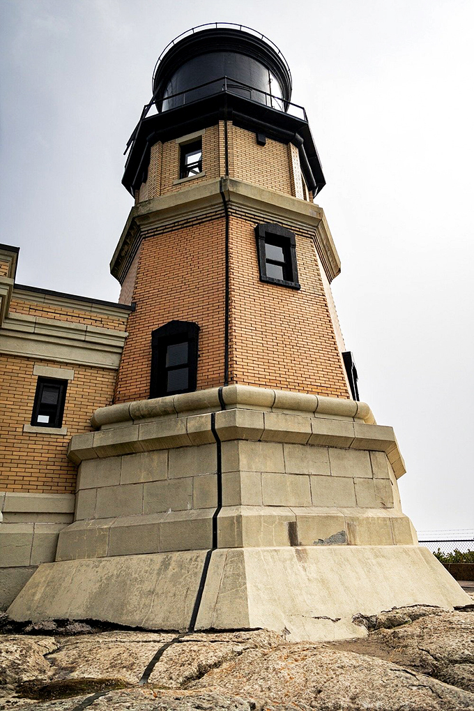 Up close and personal with our lighthouse friend. It's like the Eiffel Tower of the North Shore, but with better fish nearby.
