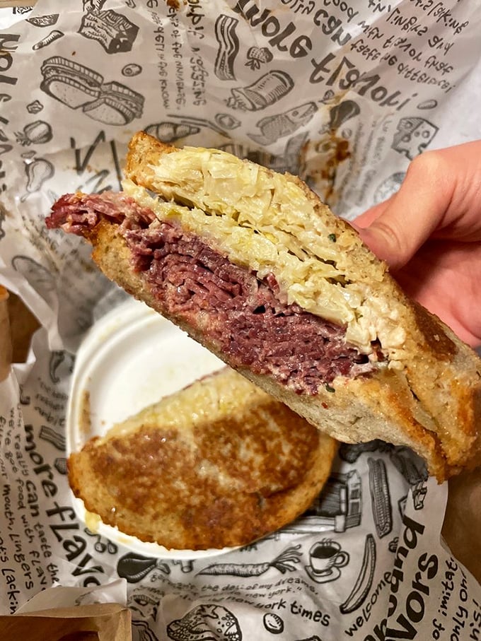 Georgia on my mind (and in my belly)! This Southern-inspired sandwich is like a warm hug for your taste buds.