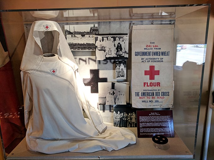 Florence Nightingale, eat your heart out! This vintage medic uniform's got more charm than George Clooney in scrubs.
