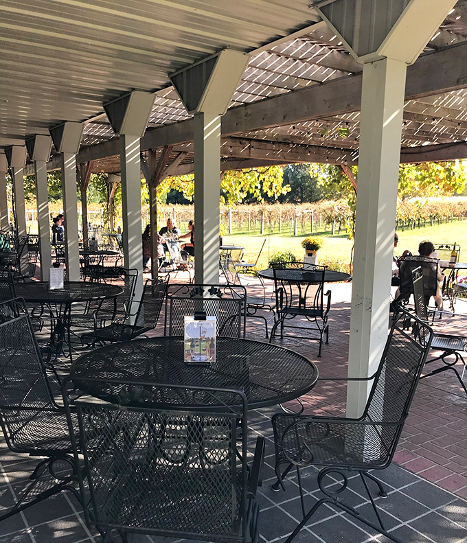 Al fresco dining with a view that rivals any Tuscan terrace. Who needs rolling hills when you've got grapevines and Midwest hospitality?
