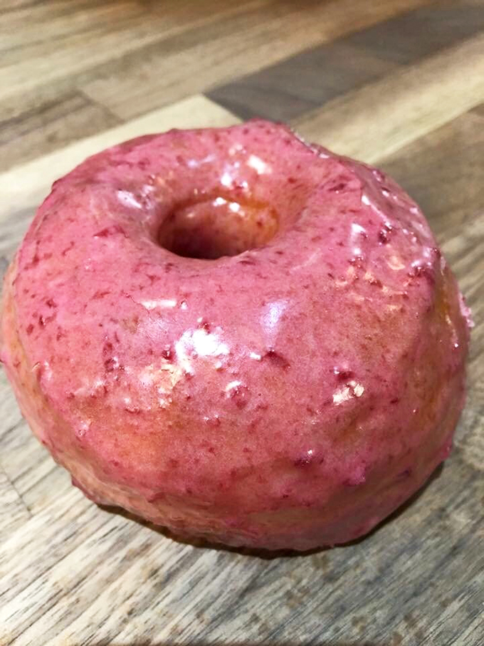 Pretty in pink and packing a punch! This vibrant vegan cherry limeade donut is like summer captured in a ring, minus the sunburn.