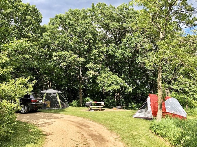 Camping goals: achieved! This cozy site is the outdoor equivalent of finding the perfect spot on the couch, but with better views.