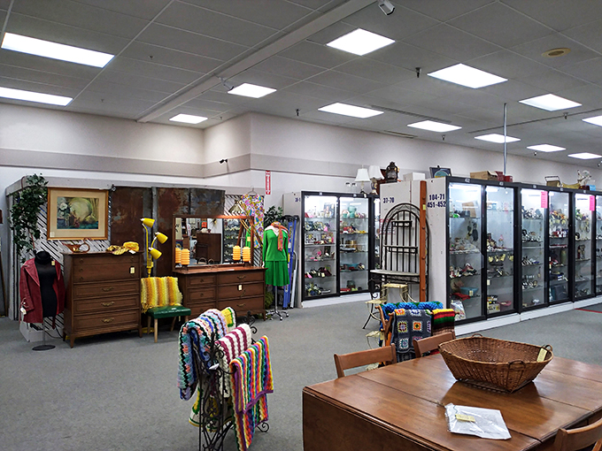 Curio cabinets and conversation pieces galore! This corner's packed with enough vintage charm to make even the Antiques Roadshow crew swoon.