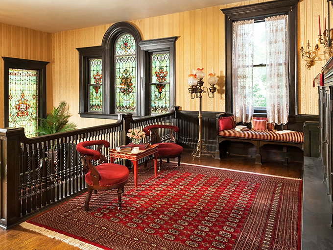 Ladies, start your novels! This cozy nook screams "write the next great American classic" &ndash; or at least a saucy text to your book club.